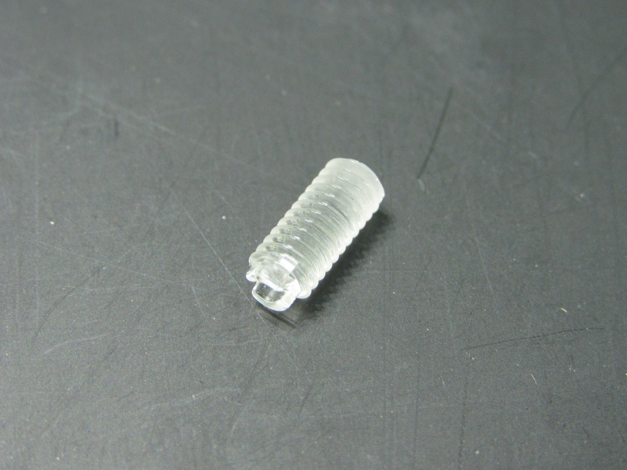 CLEAR PLASTIC SET SCREWS (HEADLESS) – Ying Kwang Acrylic Trading