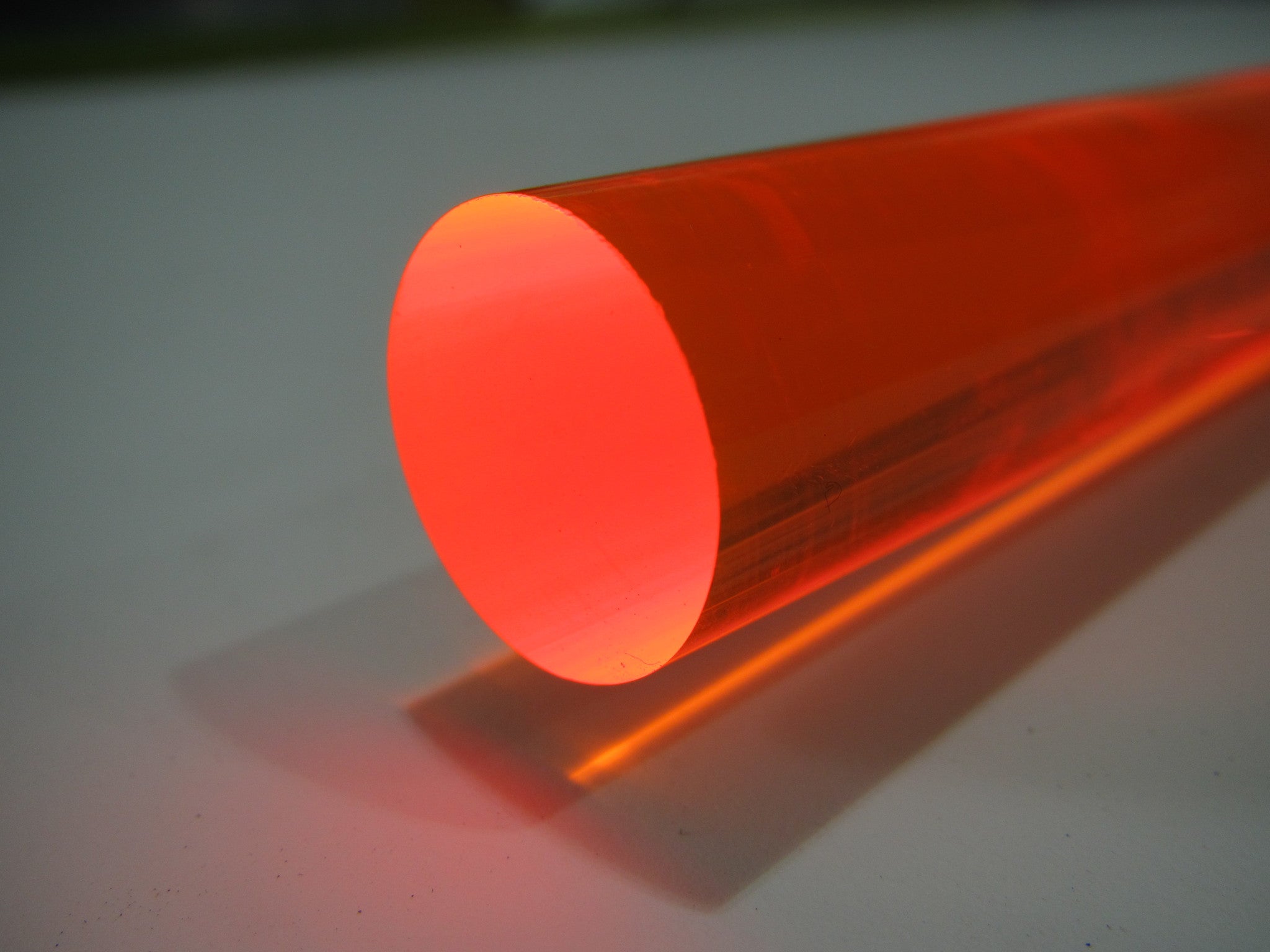 LUMINOUS ORANGE ROD – Ying Kwang Acrylic Trading